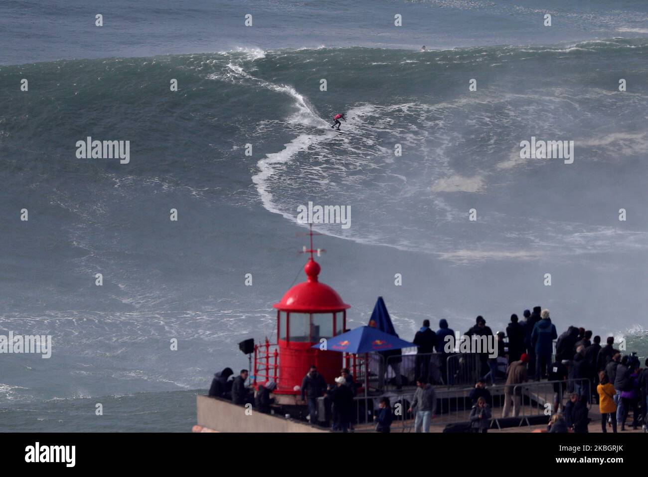 Nazare wave andrew cotton hi-res stock photography and images - Alamy