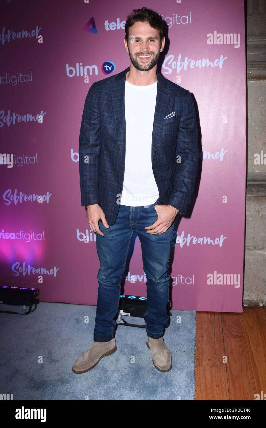Rafael Nieves attends the 'Sobreamor' Tv Series premiere of First ...