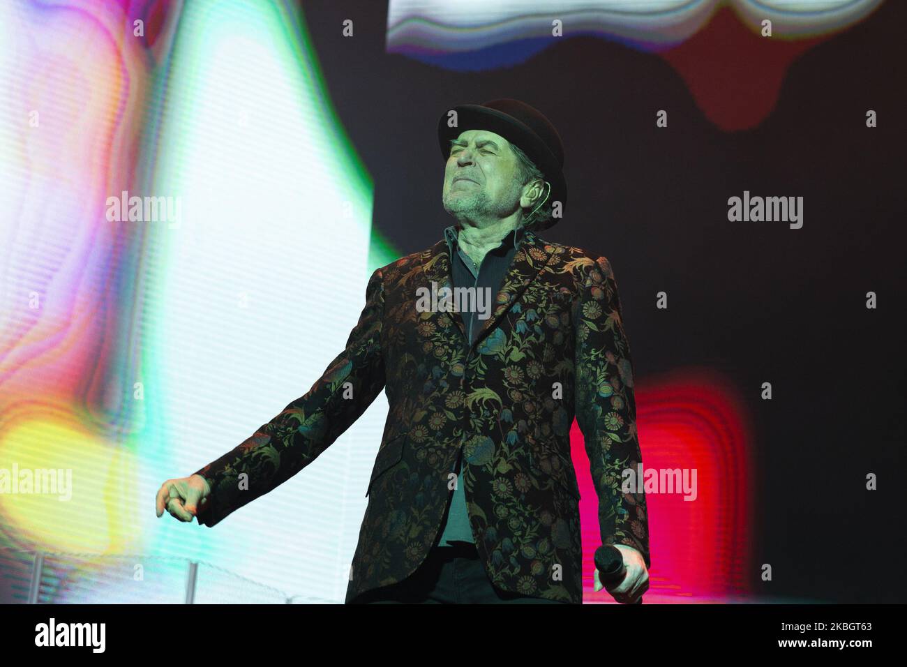 Spanish singer and songwriter Joaquin Sabina performs on stage at ...