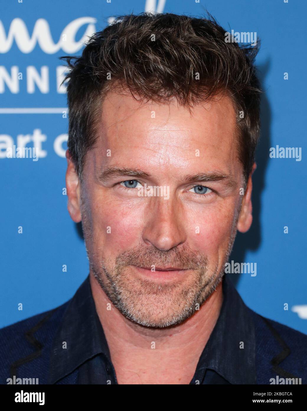 BEVERLY HILLS, LOS ANGELES, CALIFORNIA, USA - FEBRUARY 11: Actor Paul ...