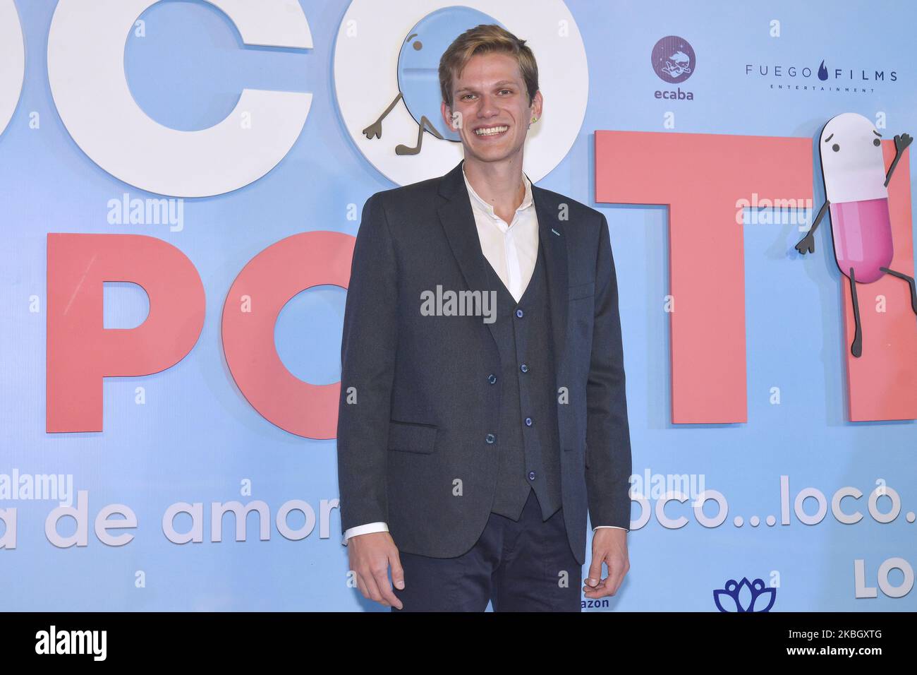 Kevin Holt poses for photos during the red carpet of “Loco por Ti” film ...