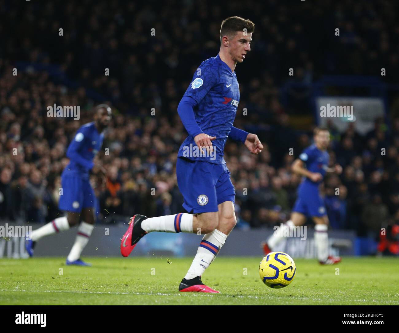 Manchester united chelsea mount hi-res stock photography and images - Alamy
