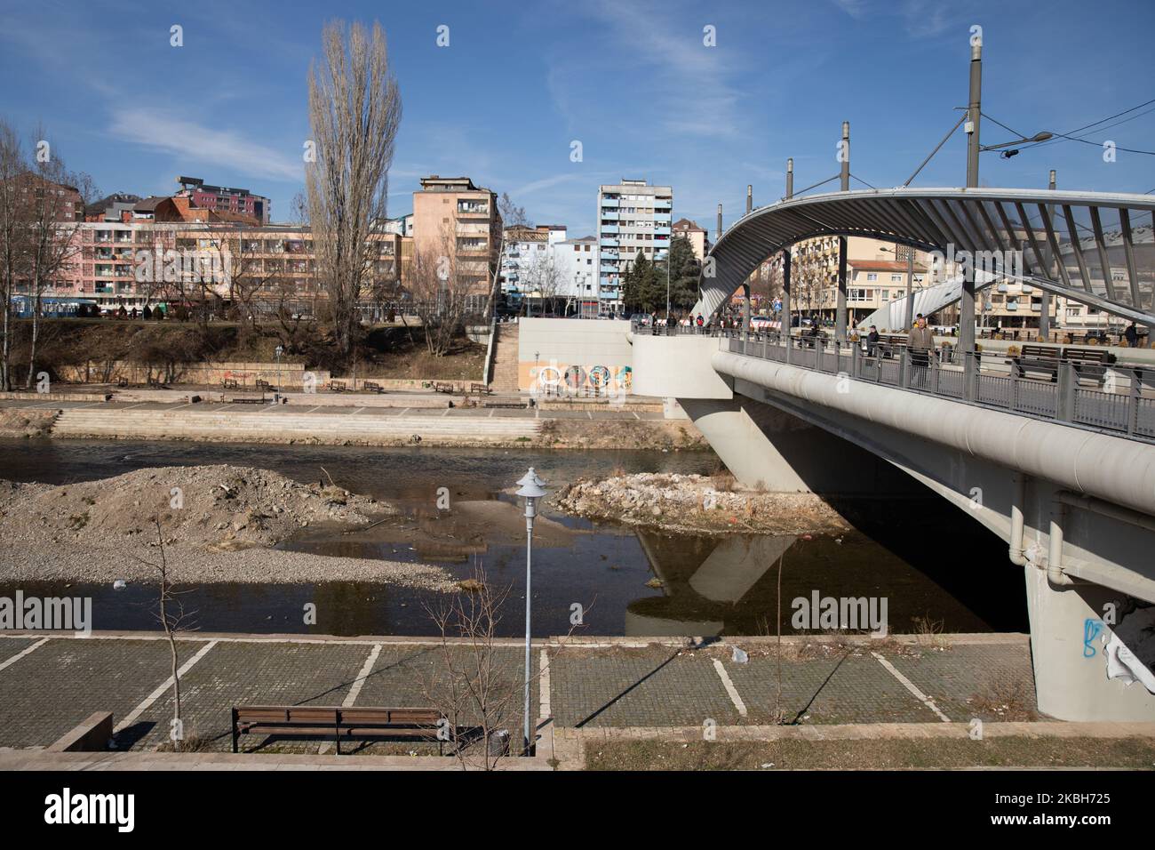 The bridge of Mitrovica, dividing ethnic albanians and serbs on ...