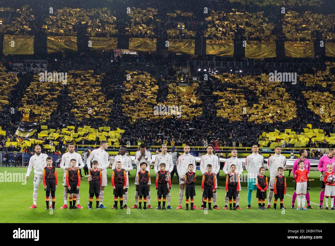 Fc paris saint germain photo hi-res stock photography and images - Alamy
