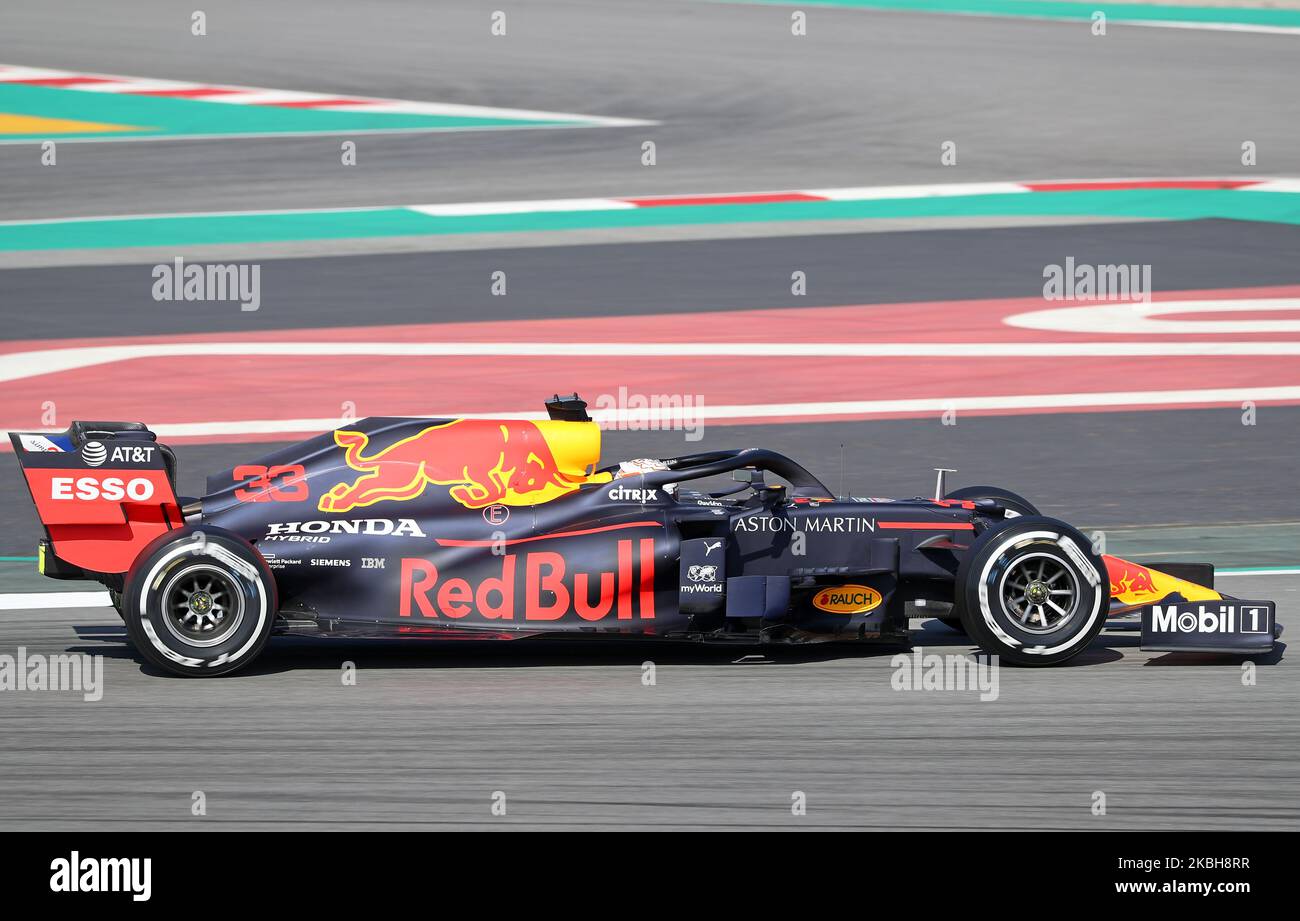 Verstappen aston martin road car hi-res stock photography and images ...