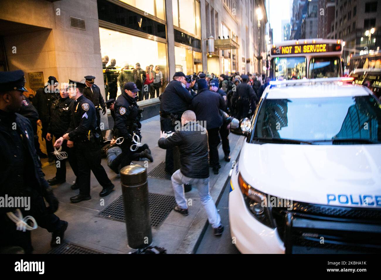Thousands of demonstrators took to Grand Central in New York City and ...