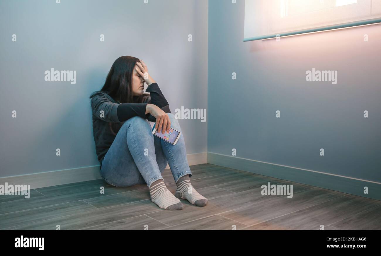 Desperate social hi-res stock photography and images - Alamy