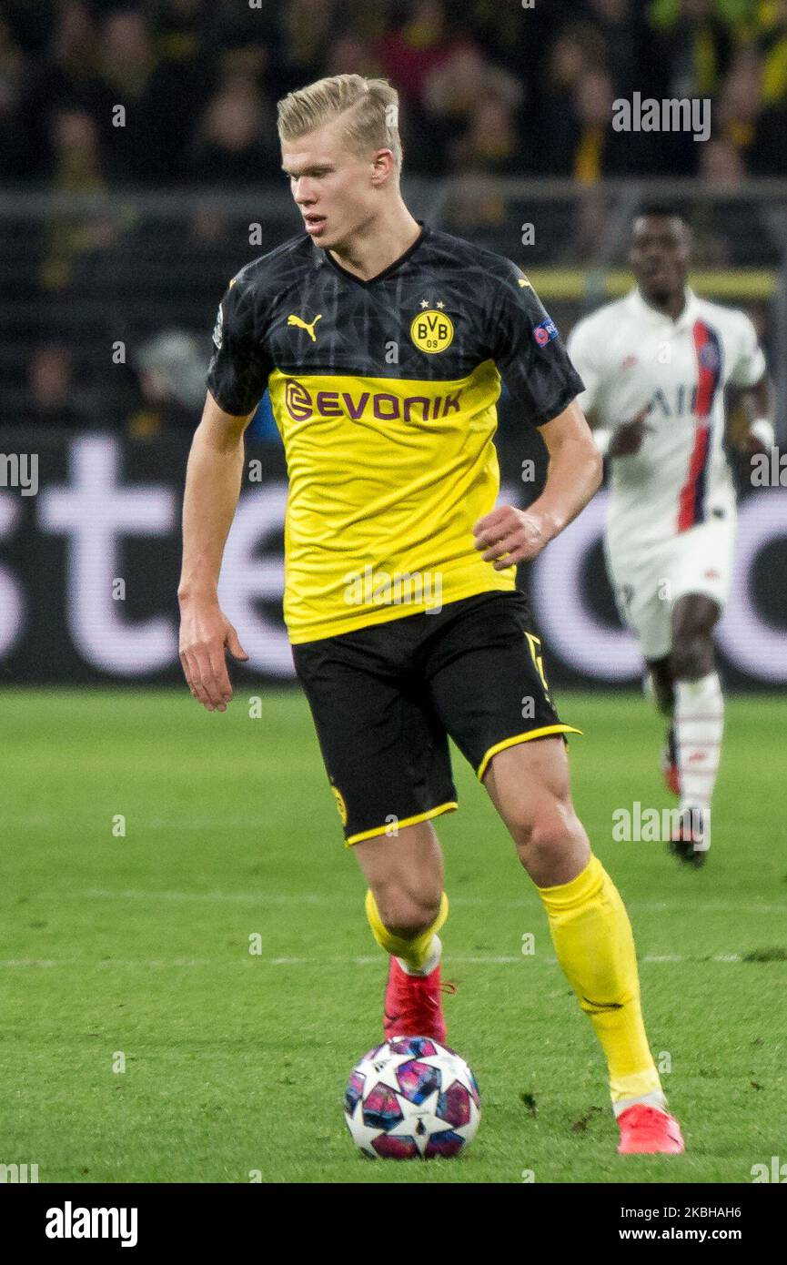 Erling haaland paris hi-res stock photography and images - Alamy