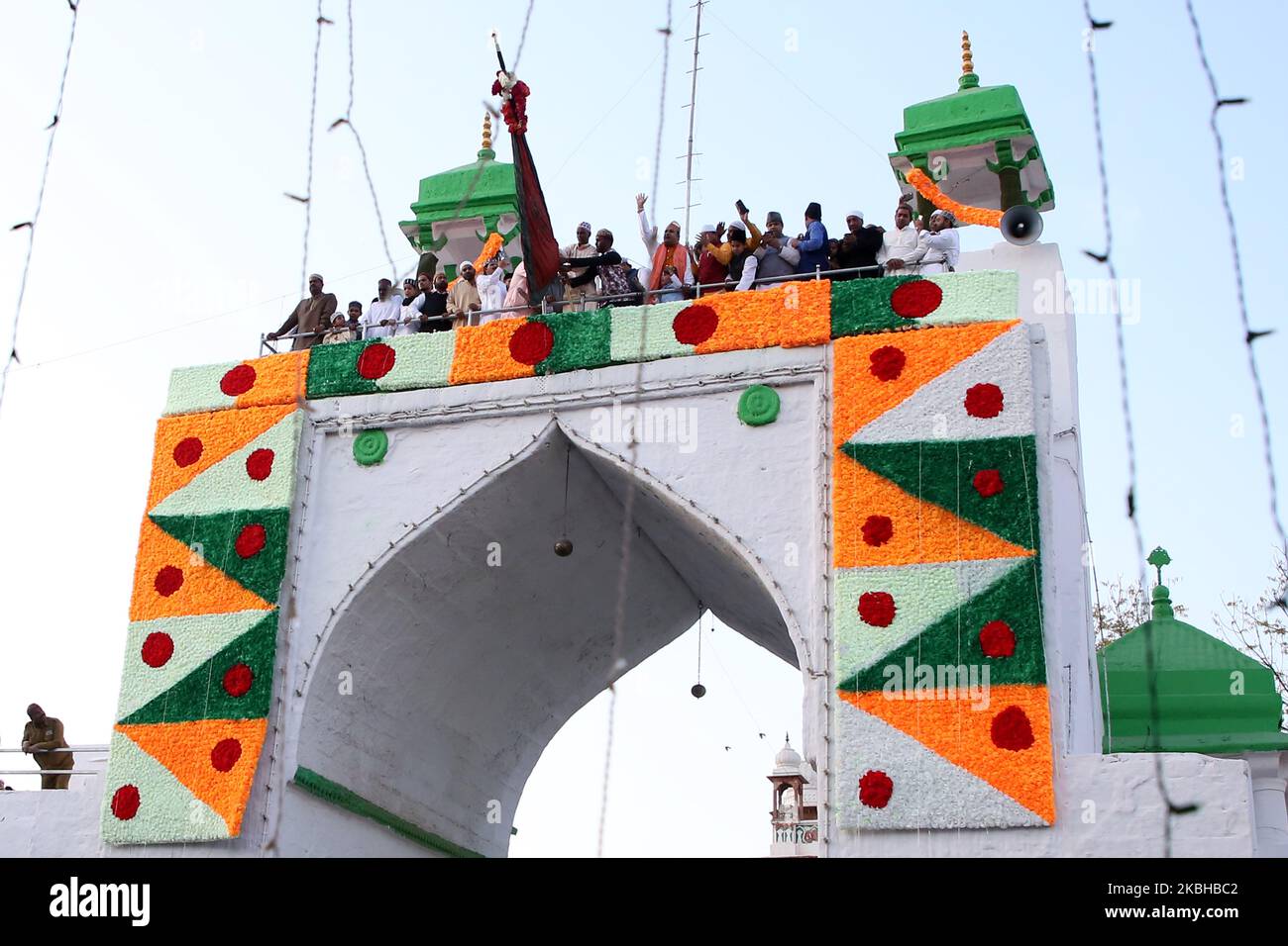 Death hoisting hi-res stock photography and images - Alamy