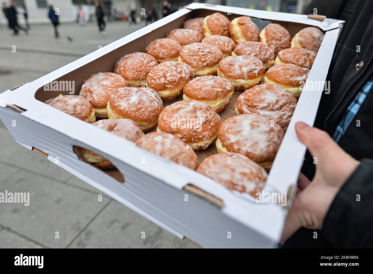 Fat thursday 2020 hi-res stock photography and images - Alamy