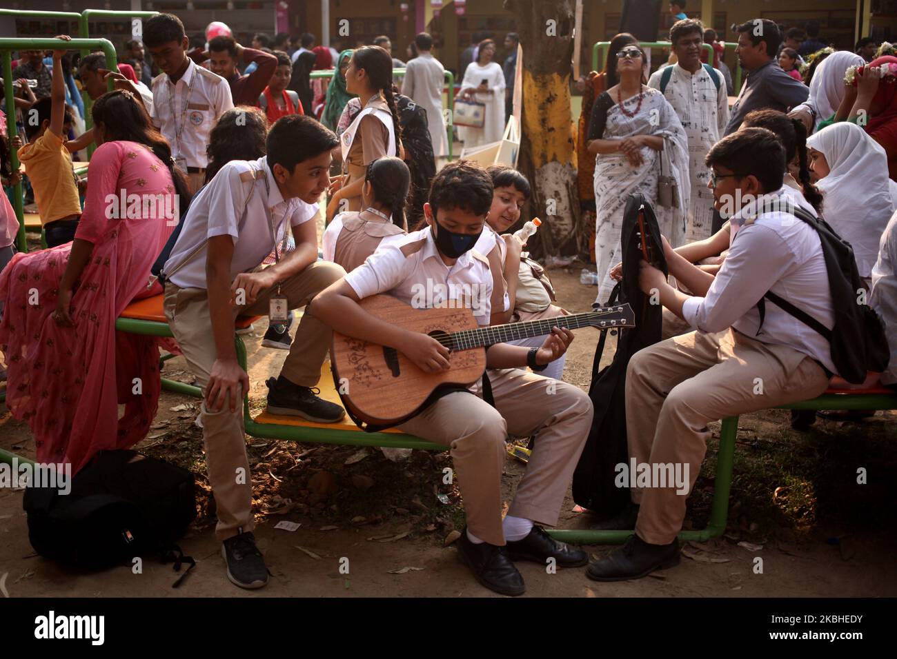 Ekushe boimela book fair hi-res stock photography and images - Alamy
