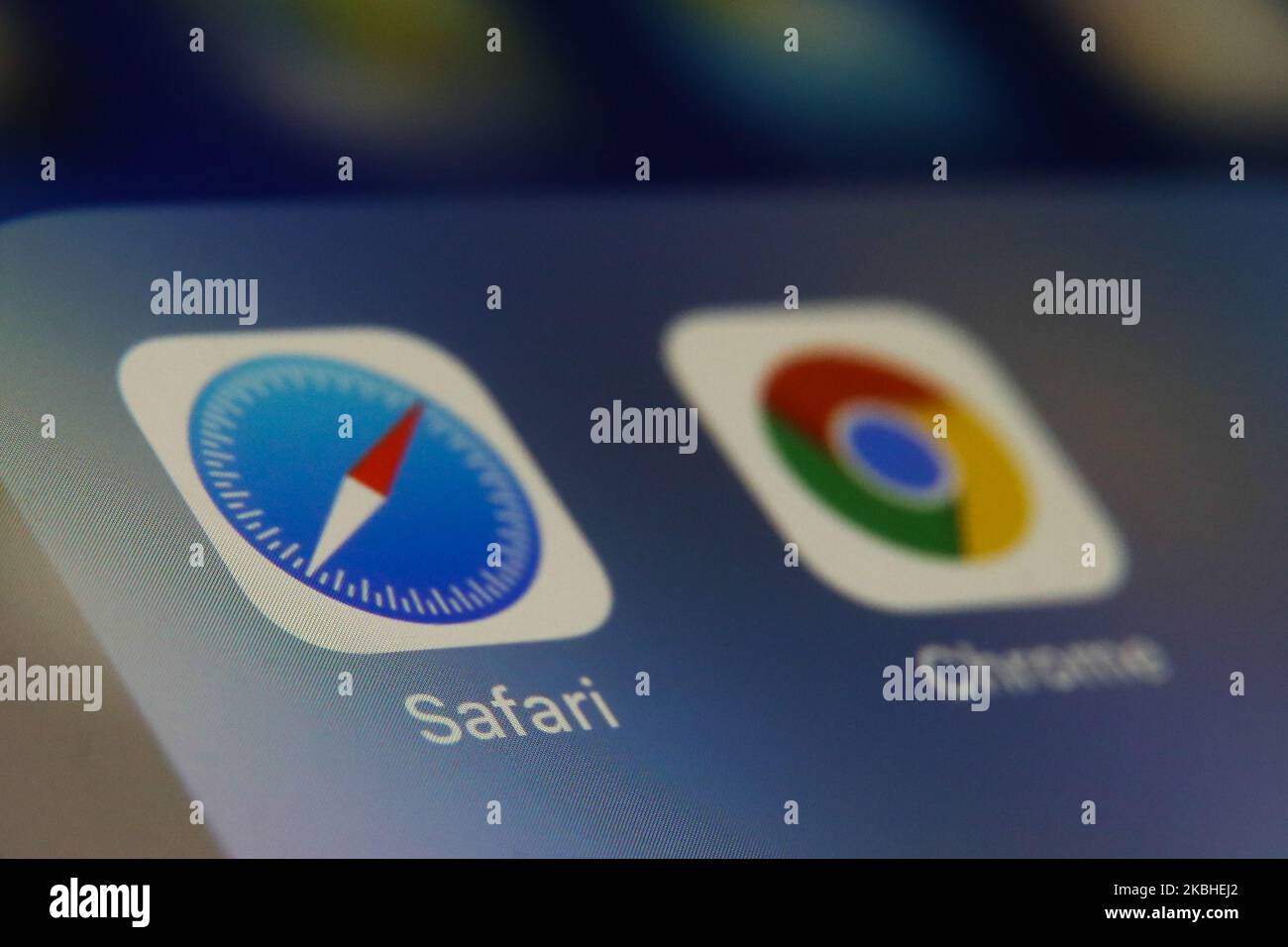 Browsers logos hi-res stock photography and images - Alamy