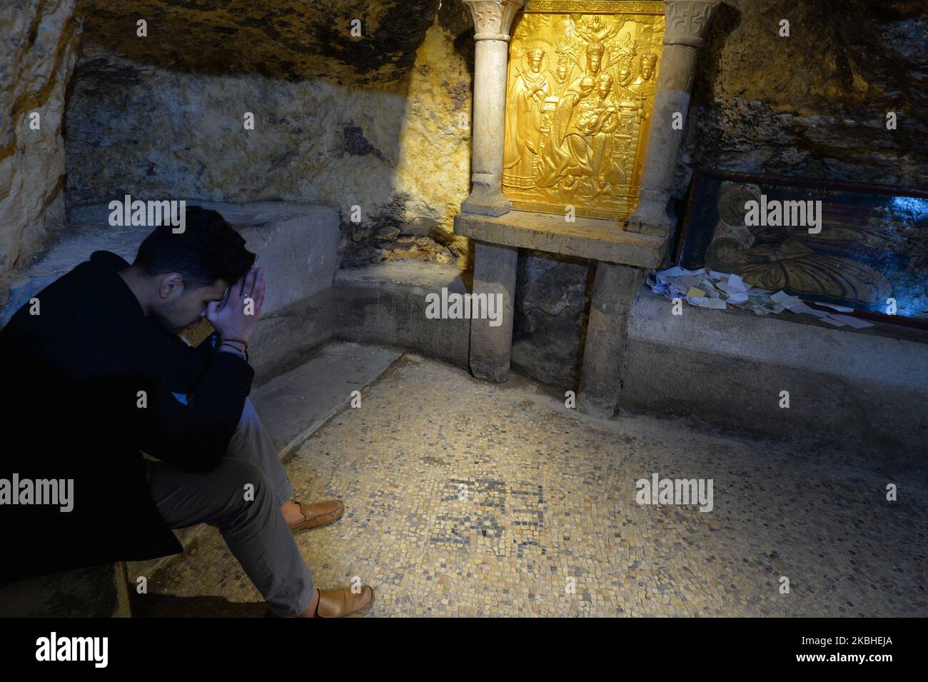 St mary cave hi-res stock photography and images - Alamy