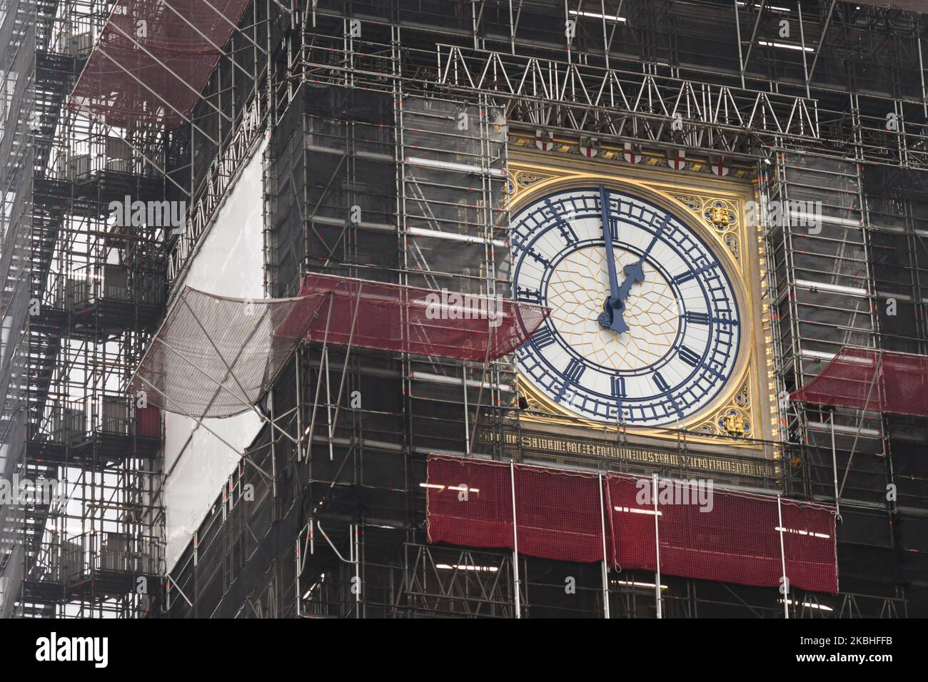 Big ben covered in scaffolding hi-res stock photography and images - Alamy