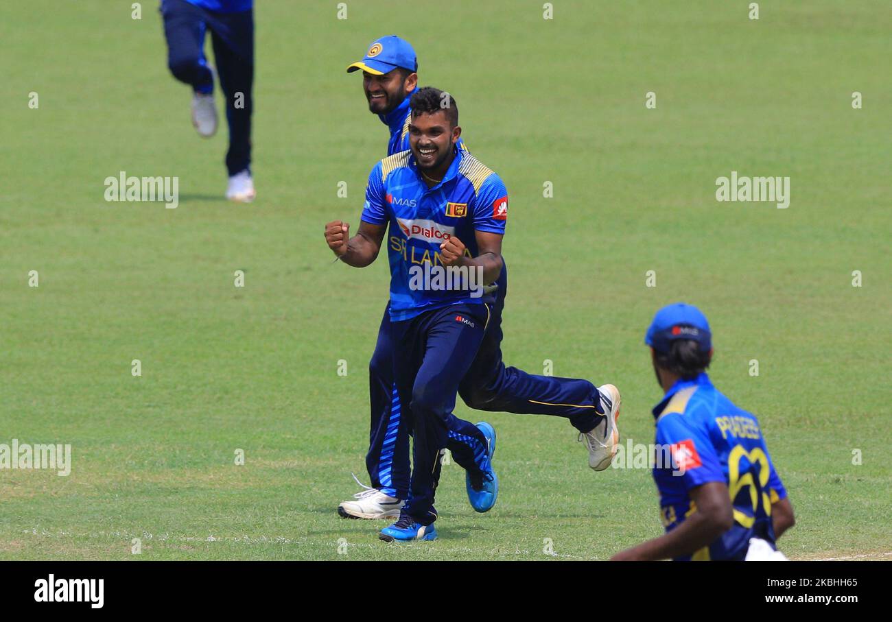 Sri lankan cricketer wanidu hasaranga hi-res stock photography and ...