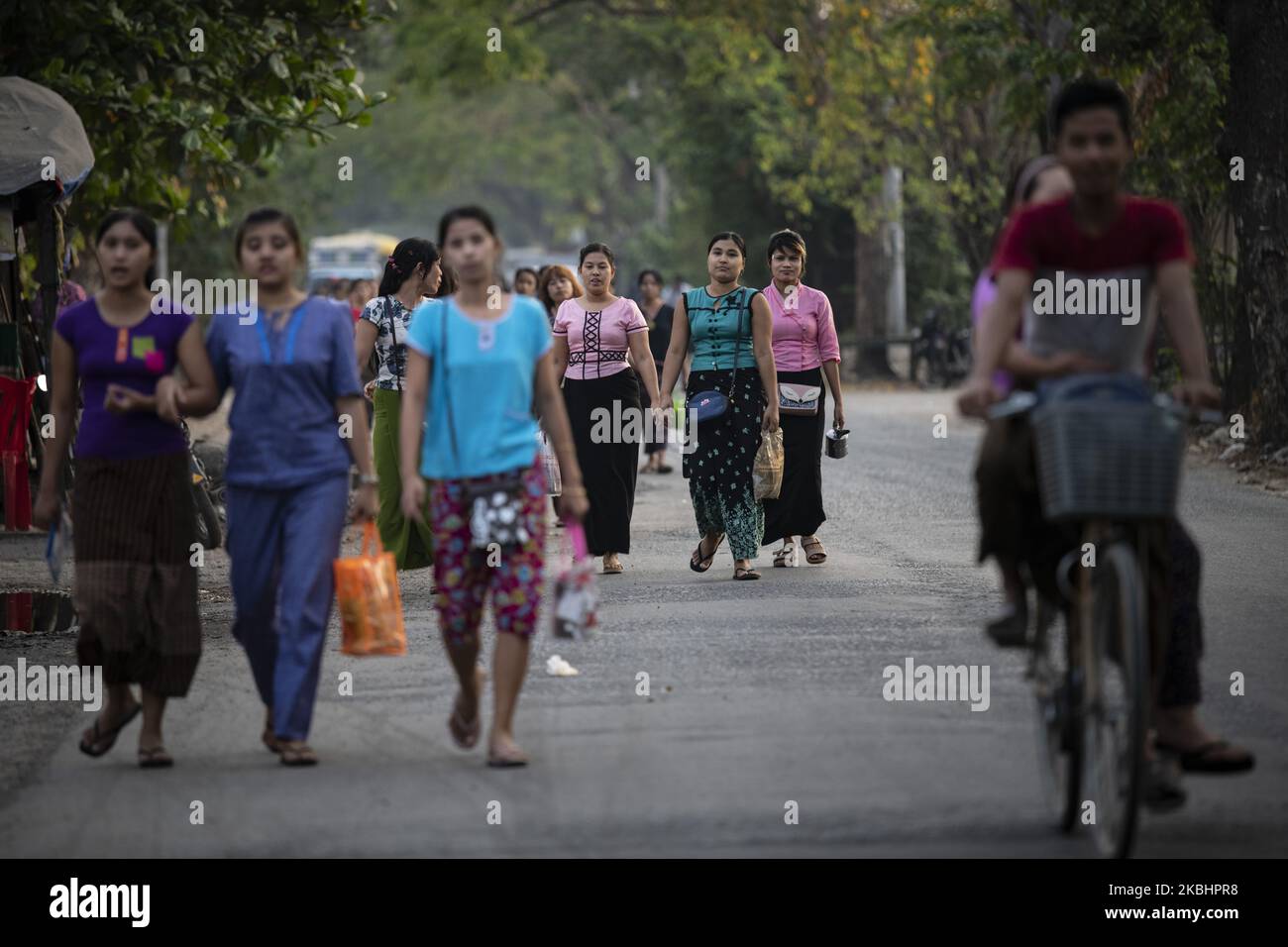 Hlaing thar yar hi-res stock photography and images - Alamy