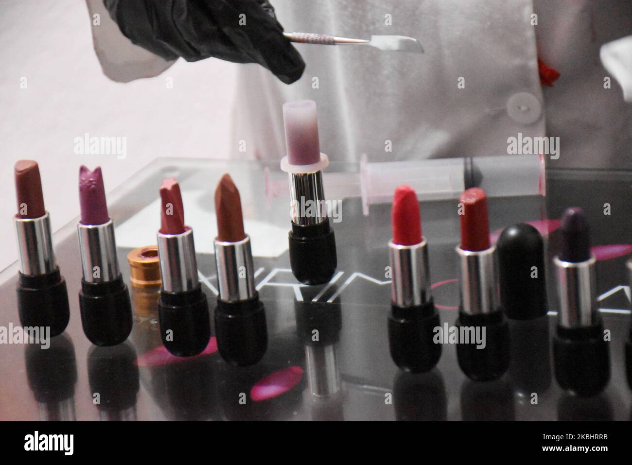 A manufacturing process of handmade lipsticks with organic products on ...