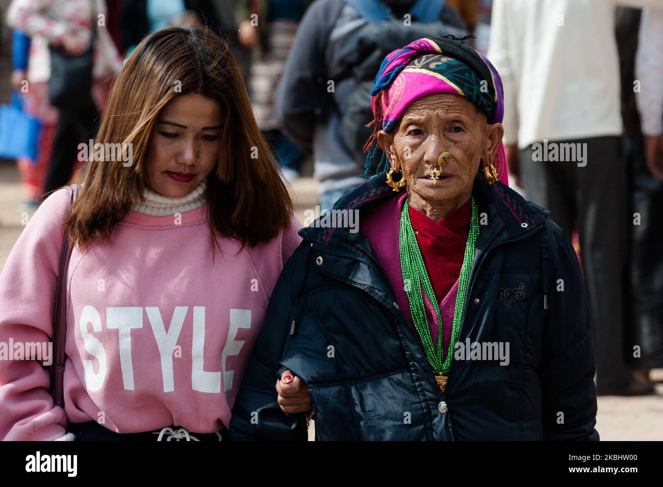 Piercing vists hi-res stock photography and images - Alamy