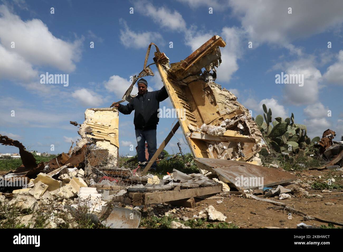 Islamic jihad appeared hi-res stock photography and images - Alamy