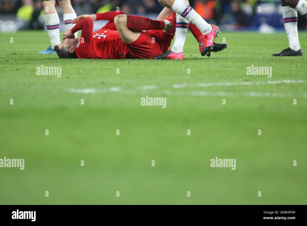 Robert Lewandowski (Bayern Munich) gestures during the 2019/20 UEFA ...