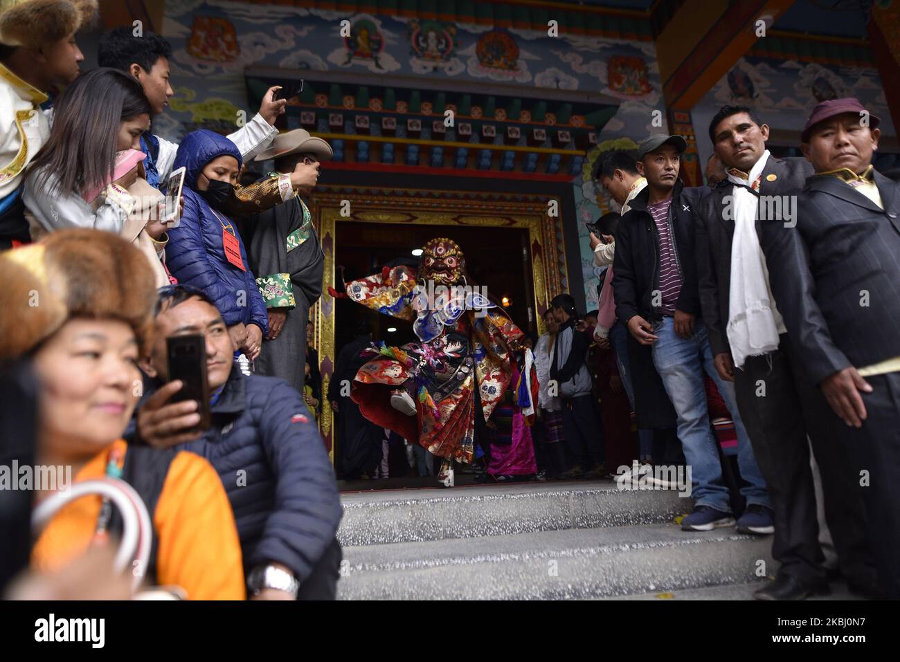 Losar dance hi-res stock photography and images - Alamy