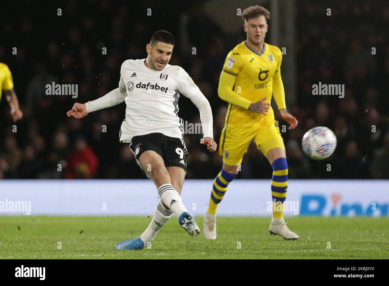 Aleksandar Mitrovic of Fulham shooting during the Sky Bet Championship ...