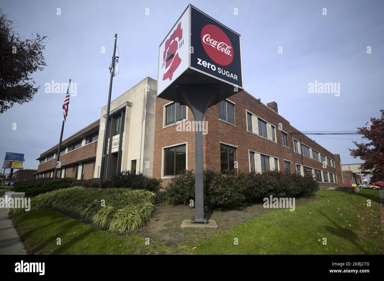 Liberty coca cola beverages hi-res stock photography and images - Alamy