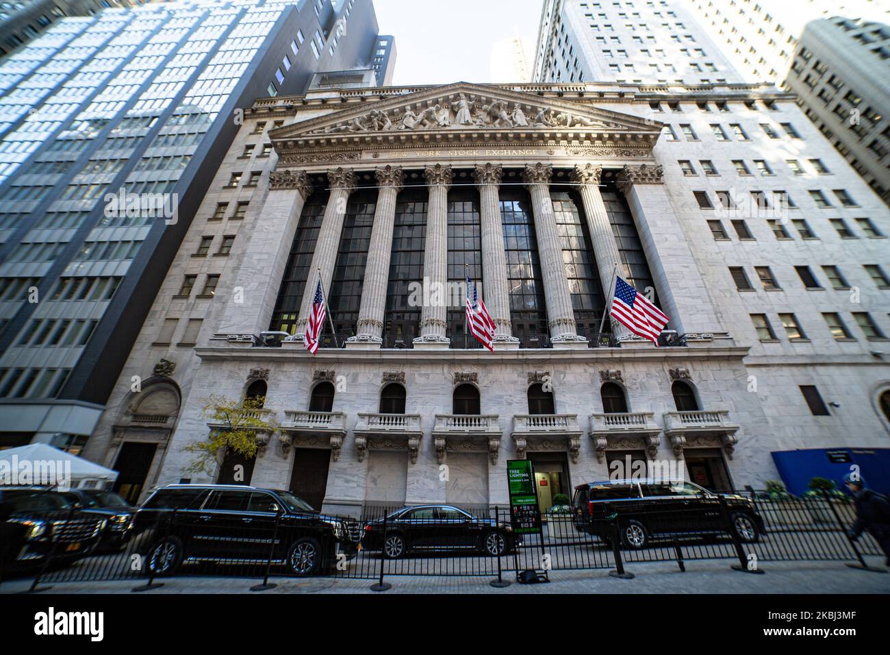 Exterior of New York Stock Exchange Building with classical ...