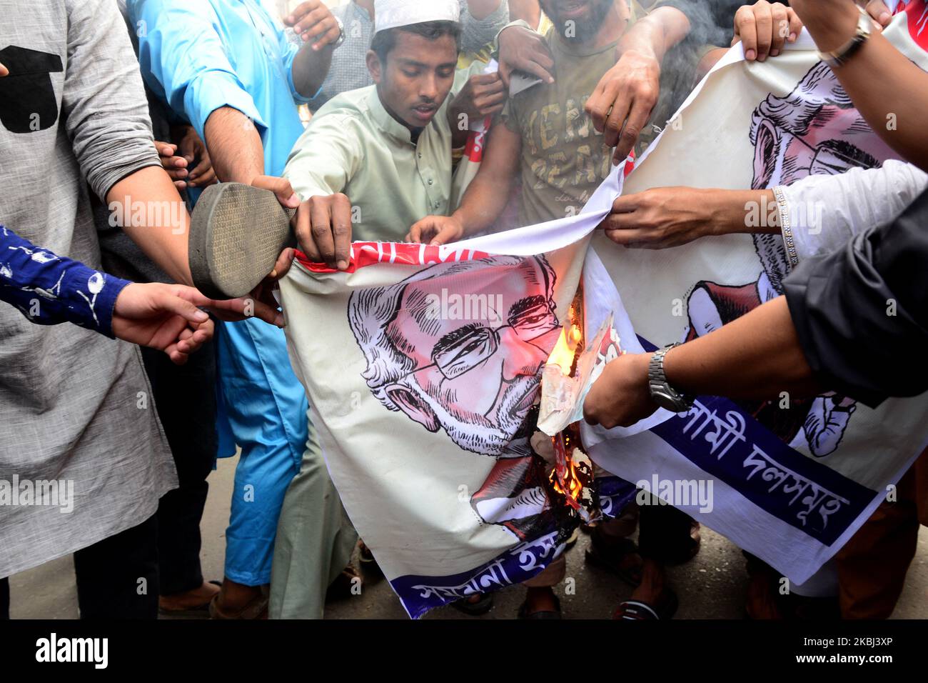 Posters of indian prime minister narendra modi hi-res stock photography ...