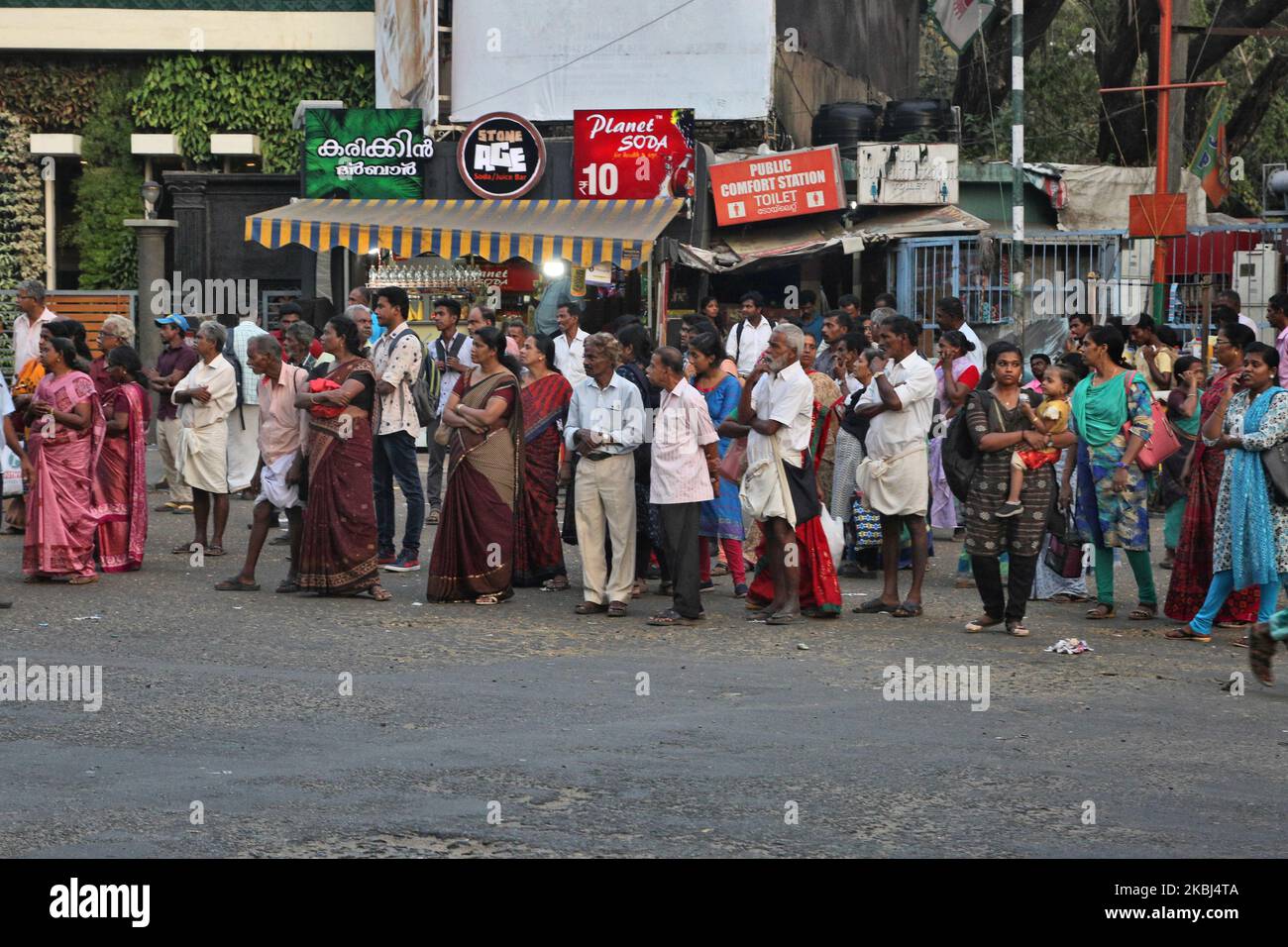 East fort bus stand hi-res stock photography and images - Alamy