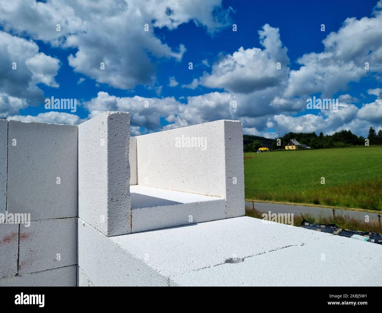 White Wall of Autoclaved Aerated Cellular Lightweight Concrete and U ...