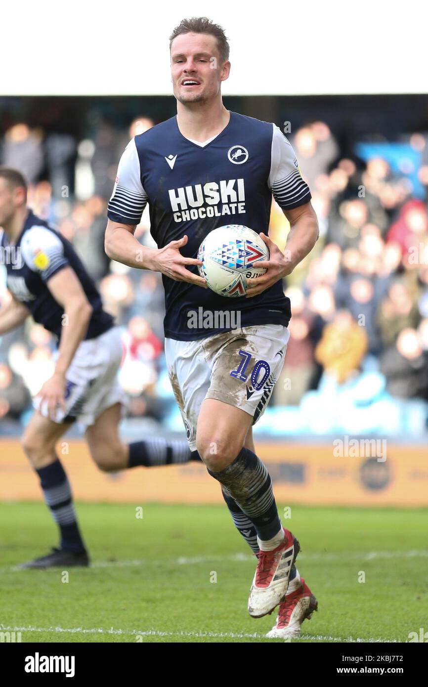 Mathieu smith of millwall hi-res stock photography and images - Alamy