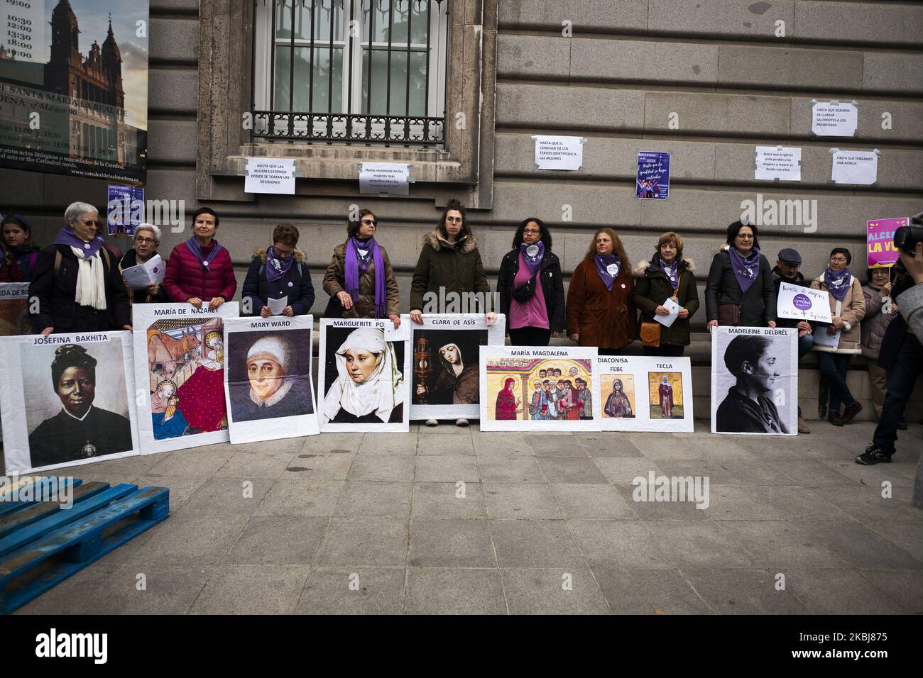 Mujeres y teologia hi-res stock photography and images - Alamy