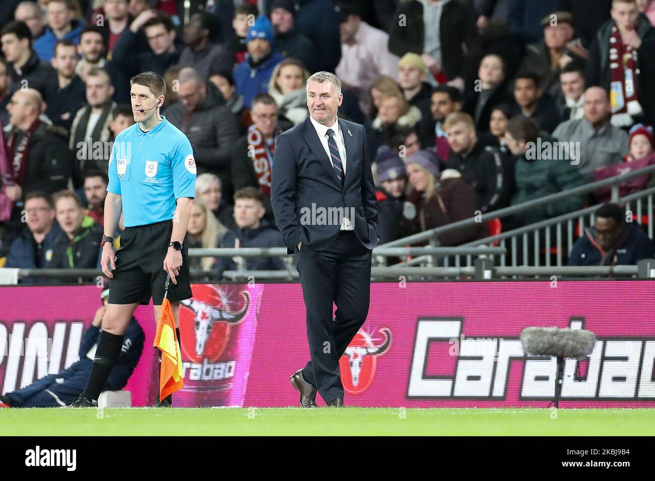 Dean smith manager of aston villa hi-res stock photography and images ...