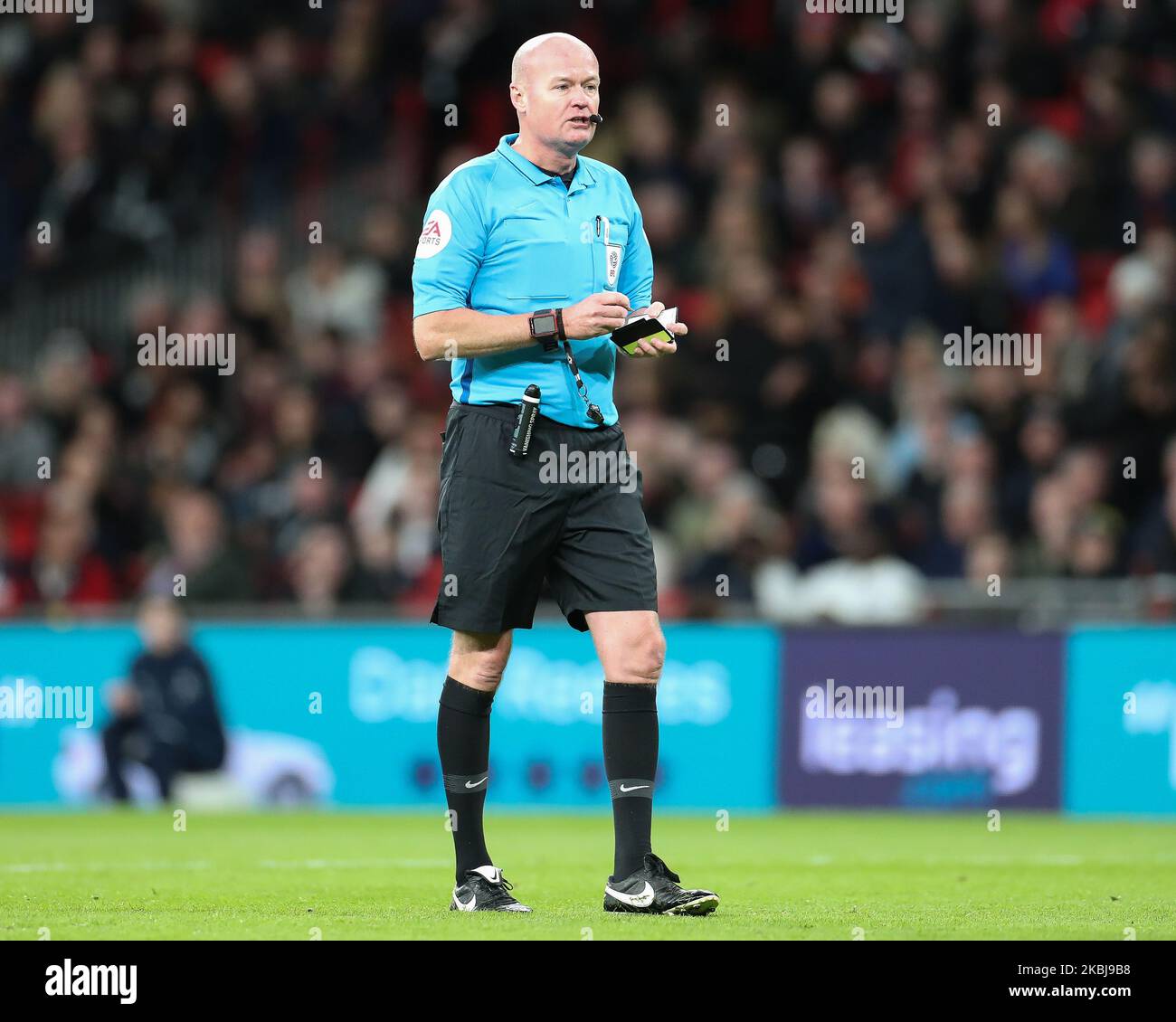 Referee Lee Mason during the Carabao Cup Final between Aston Villa and ...