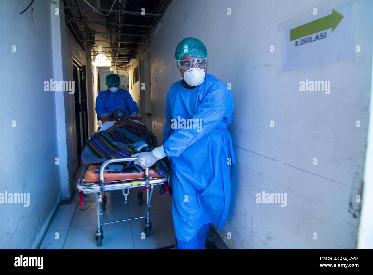 Simulation of handling covid hi-res stock photography and images - Alamy