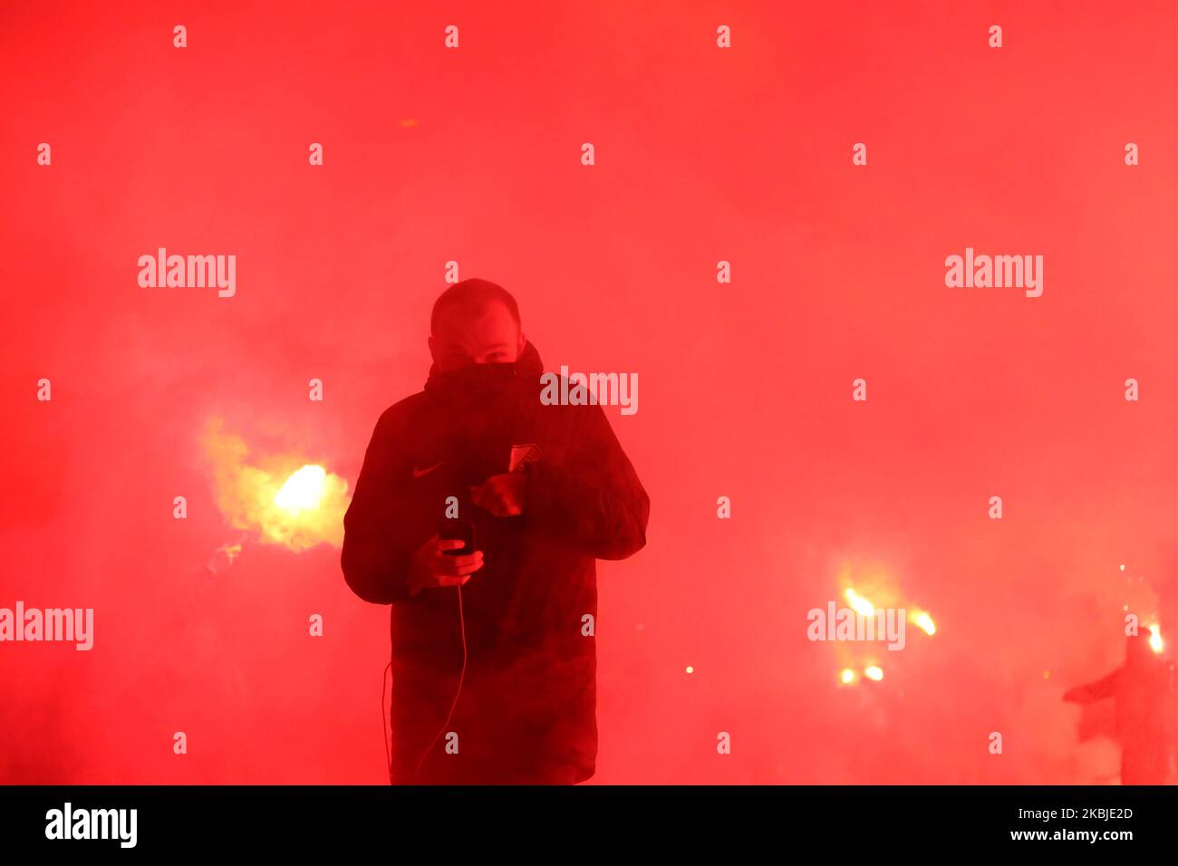Red flares hi-res stock photography and images - Alamy