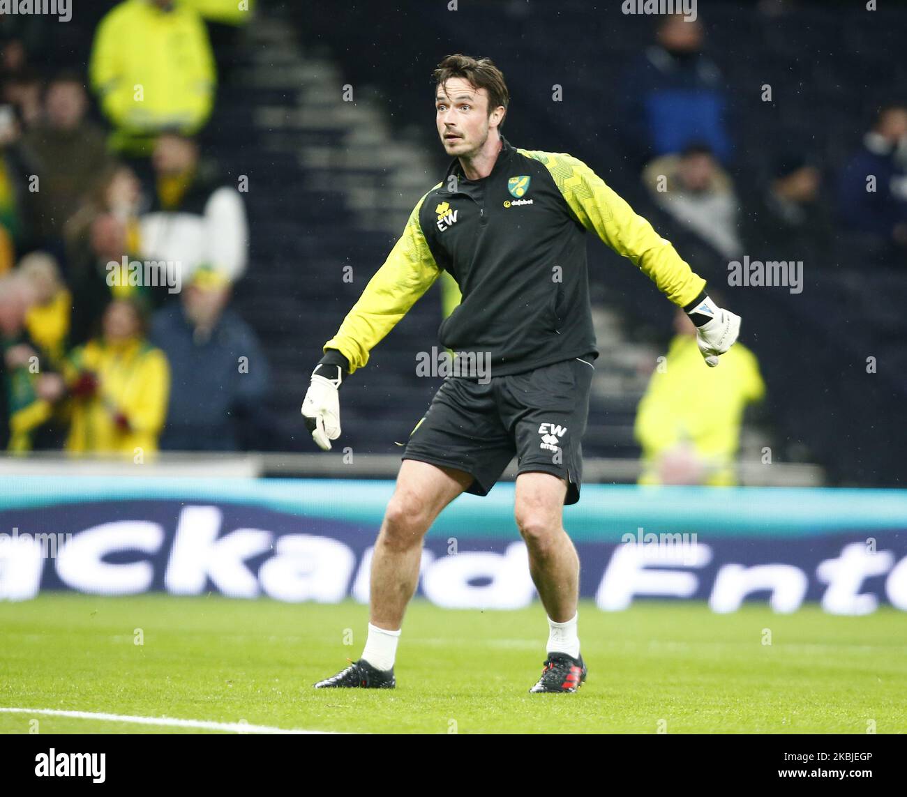 Goalkeeping coach ed wootten hi-res stock photography and images - Alamy