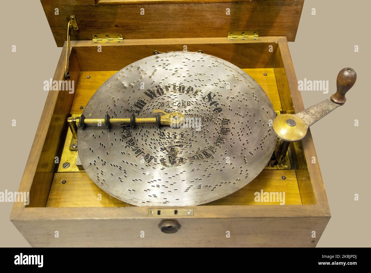 Symphony orchestra 19th century hi-res stock photography and images - Alamy