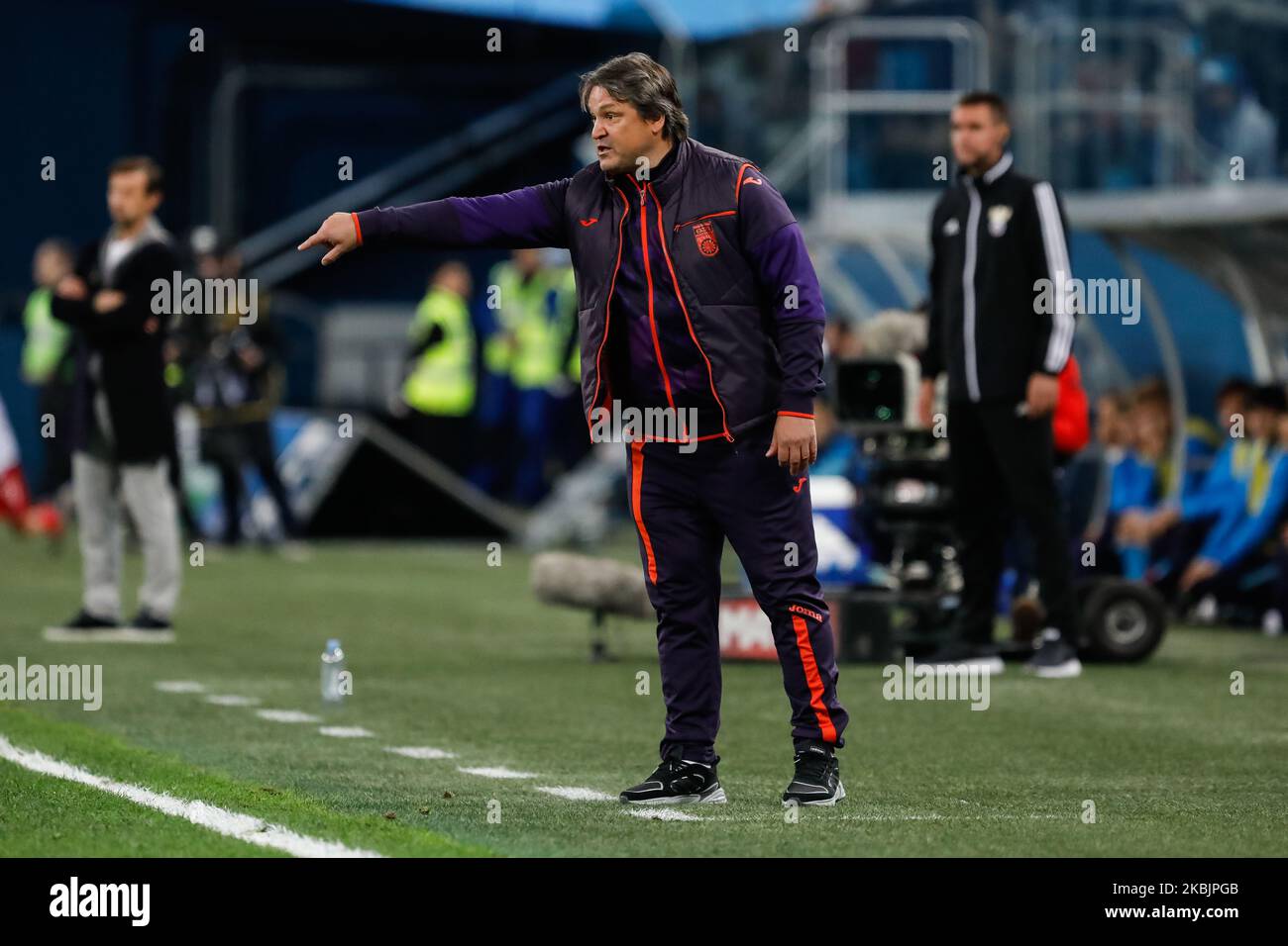 Ufa head coach hi-res stock photography and images - Alamy