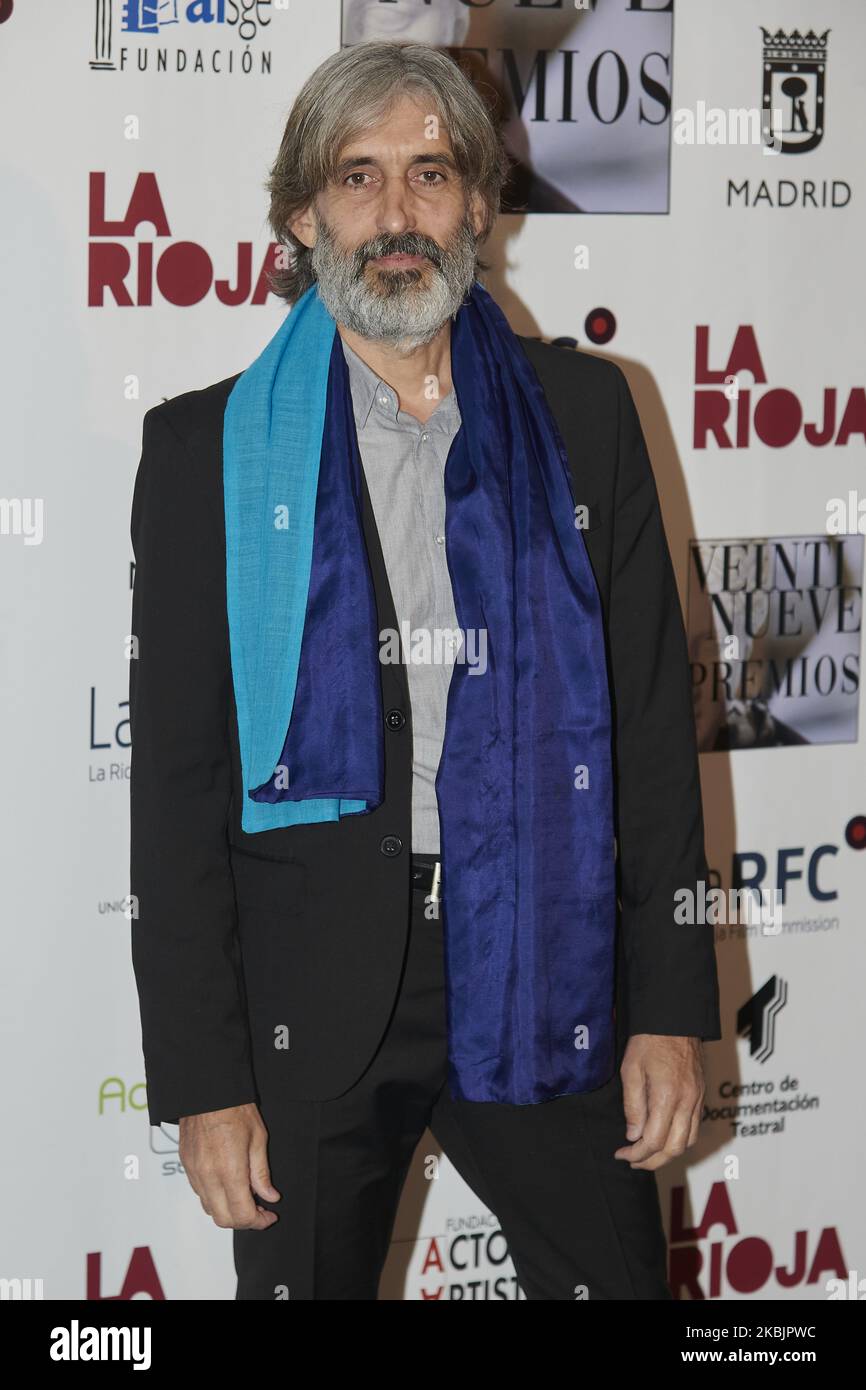 Actores de circo hi-res stock photography and images - Alamy