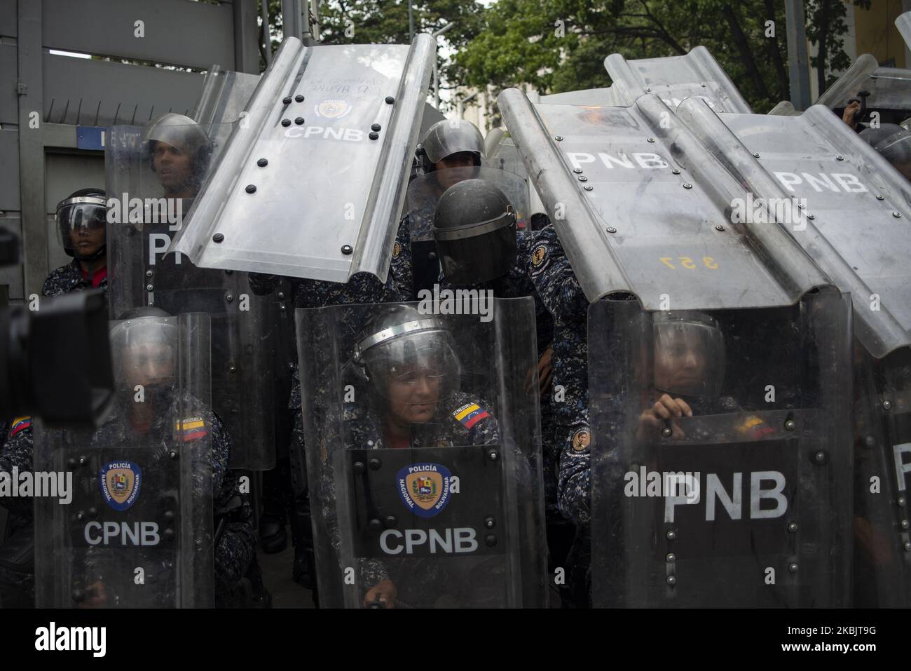 Large group of venezuelan national police officers hi-res stock ...