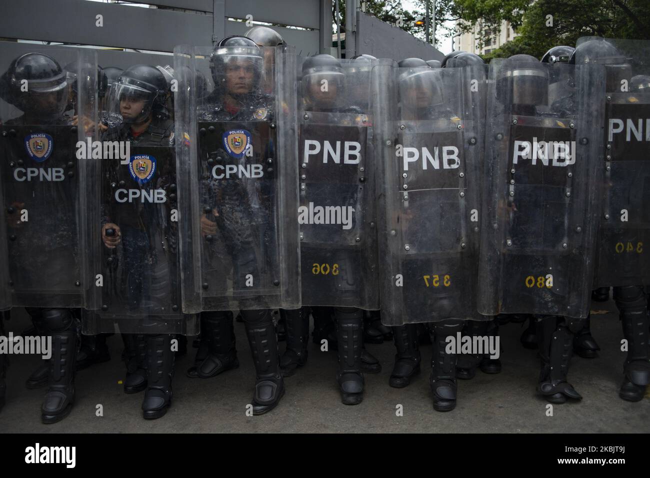 Large group of venezuelan national police officers hi-res stock ...