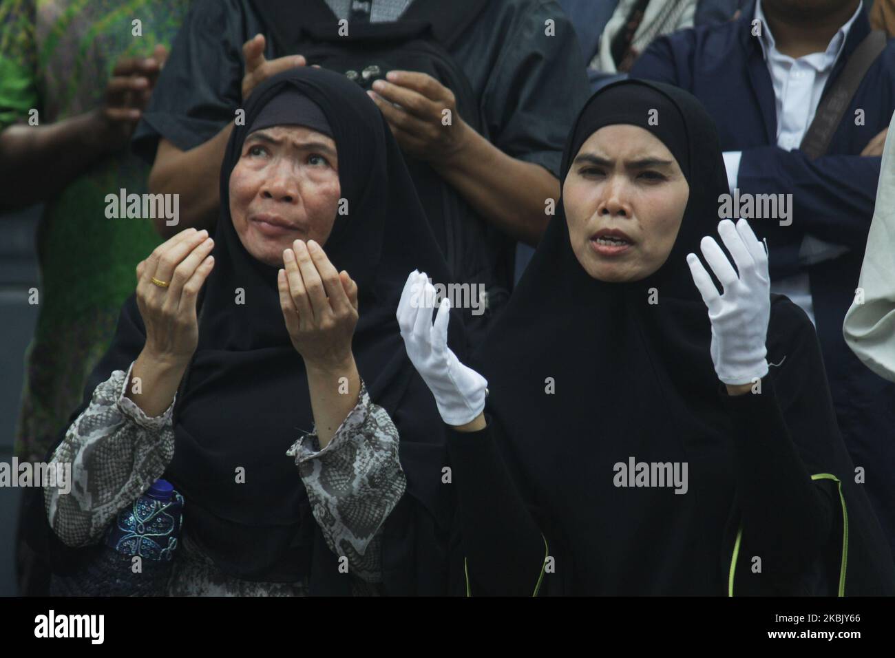 Indonesian muslims conduct a rally against the India's new citizenship ...