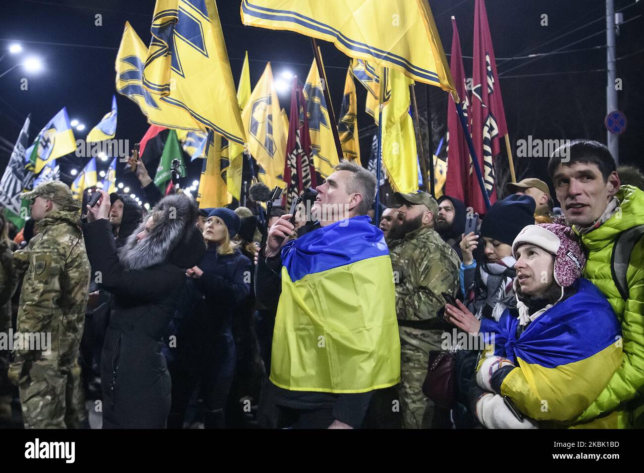 Ukrainian veterans of the Eastern Ukrainian conflict, volunteers and ...