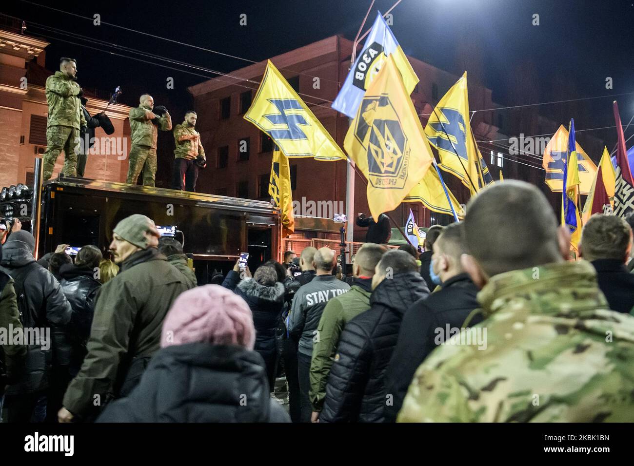 Ukrainian veterans of the Eastern Ukrainian conflict, volunteers and ...