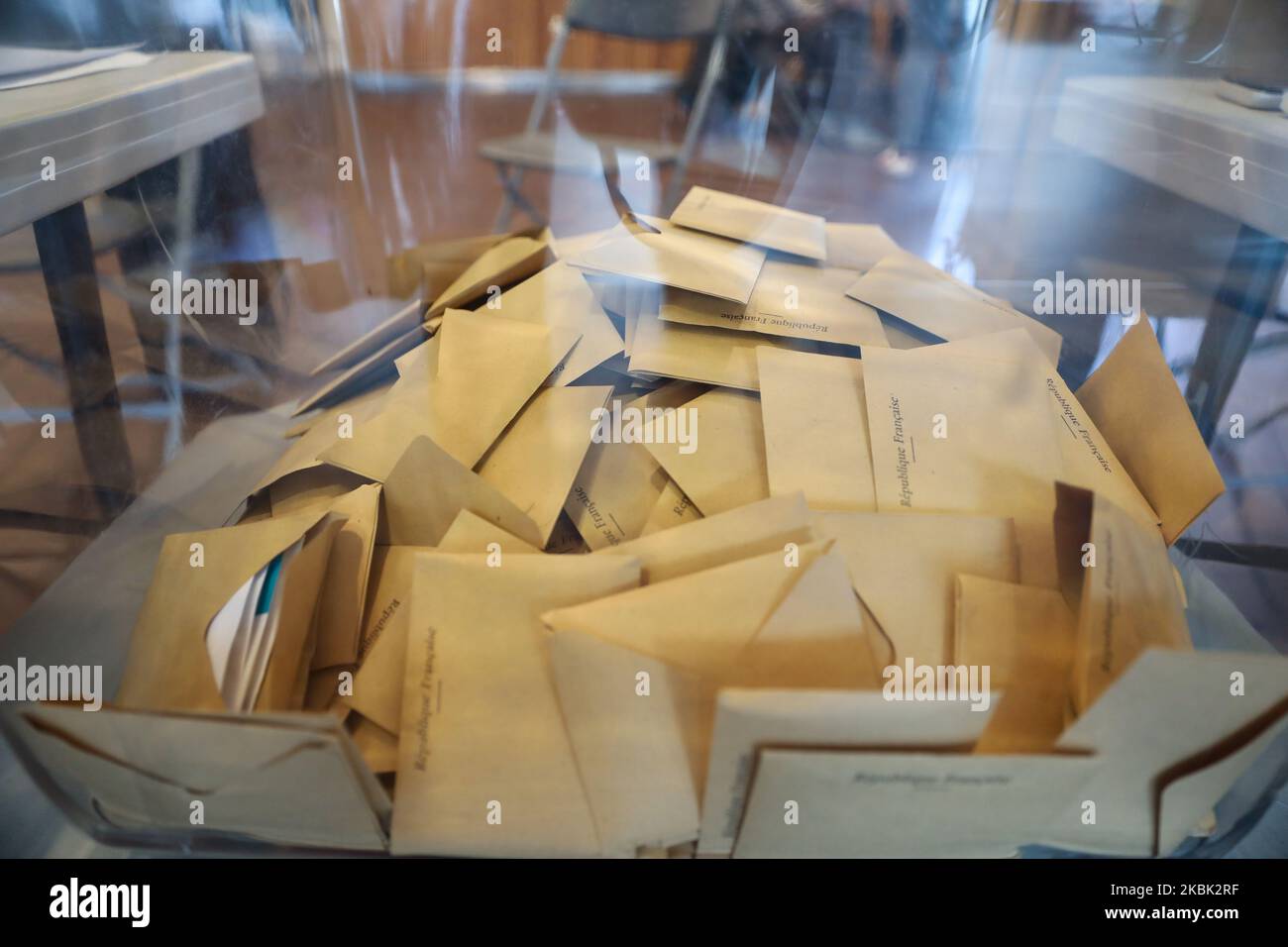 Record of abstention rate hi-res stock photography and images - Alamy