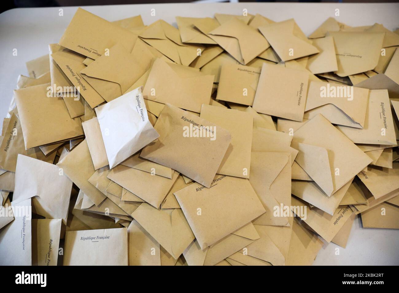Record of abstention rate hi-res stock photography and images - Alamy