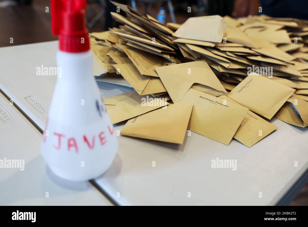 Record of abstention rate hi-res stock photography and images - Alamy