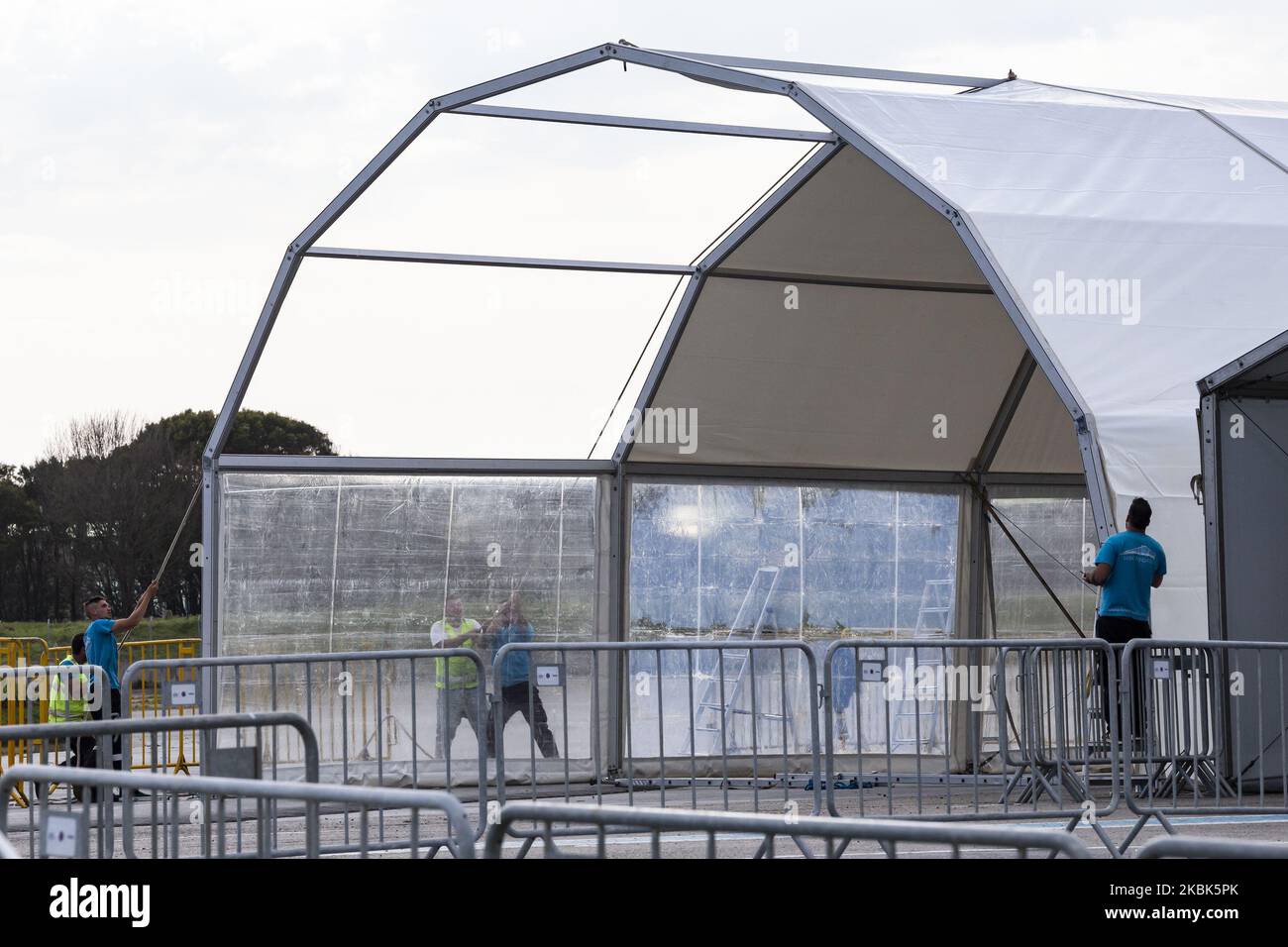 The first screening center for covid-19 in 'drive thru' model was ...